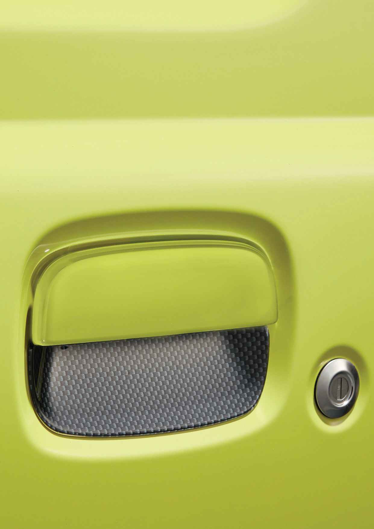 Suzuki Aksesori DOOR HANDLE ESCUTCHEON | Suzuki Indonesia