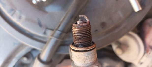 Tips Merawat Busi Motor | Suzuki Indonesia