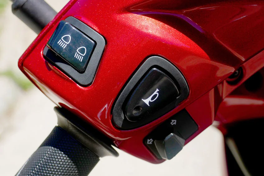 Jangan Putar Kunci Lalu Langsung Starter Motor! Ini Alasannya | Suzuki ...